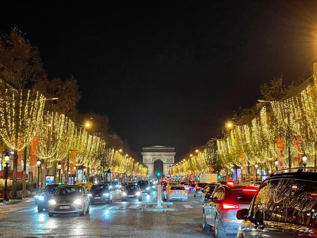 Parisian Magic: Holiday Lights Through My Lens | Bonjour Paris