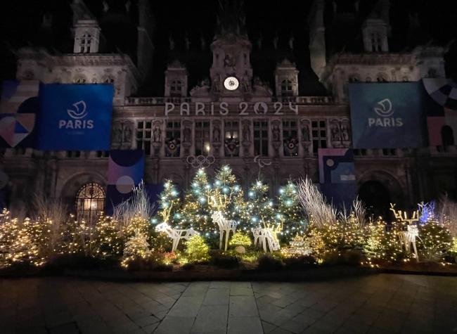 Parisian Magic: Holiday Lights Through My Lens | Bonjour Paris