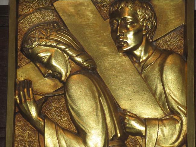 Walk in Paris: Place de la Nation & Picpus Cemetery | Bonjour Paris