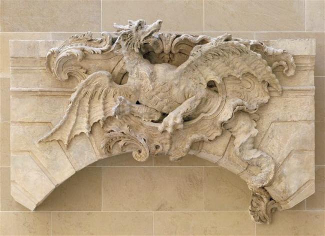 Hunt for Dragons in the City of Light | Bonjour Paris