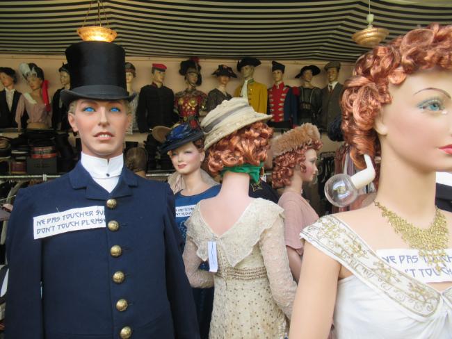 Explore the Famous Puces de Saint-Ouen | Bonjour Paris